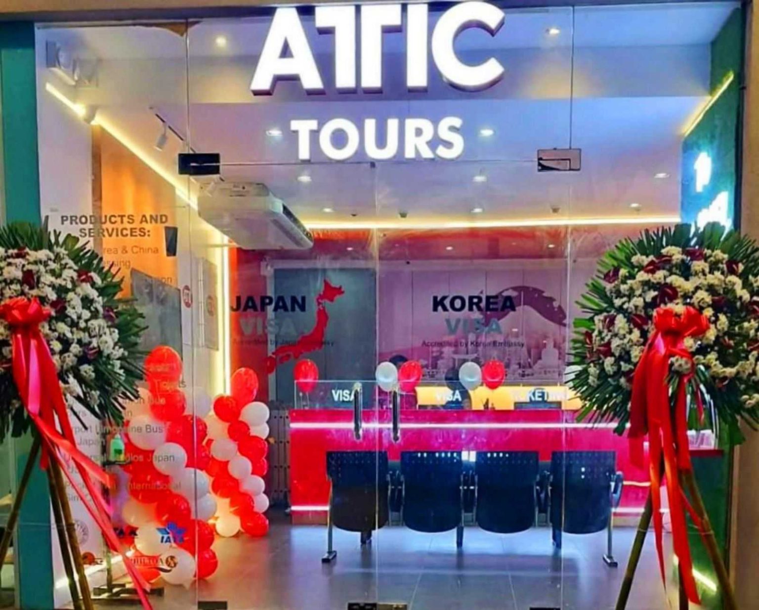 SM Mall Of Asia – Attic Tours